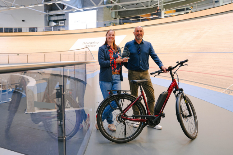 Dit zijn de beste fietsen van 2025 volgens VAB - KBC Autolease - KBC Bank & Verzekering