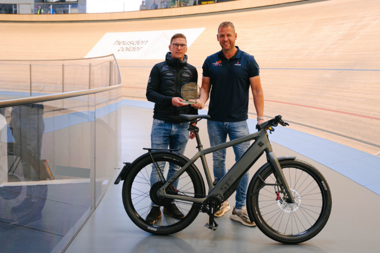 Dit zijn de beste fietsen van 2025 volgens VAB - KBC Autolease - KBC Bank & Verzekering