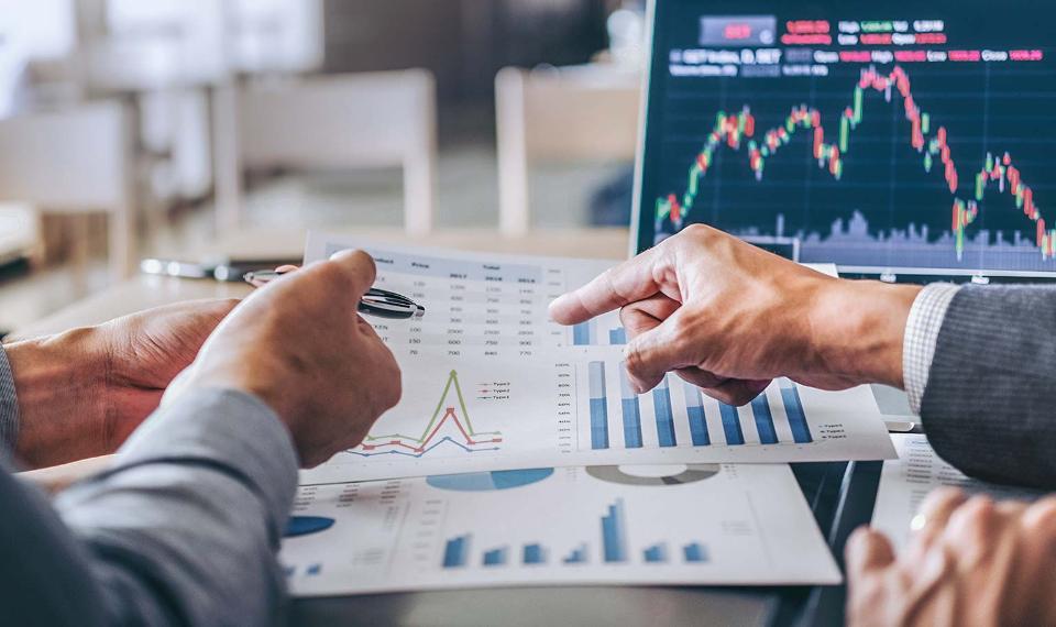 Comprehensive Equity Services for Investors and Companies