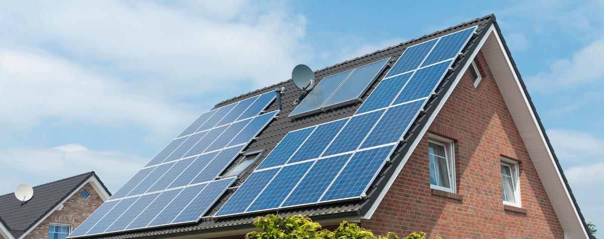 Is het nog de moeite waard om zonnepanelen te plaatsen? - KBC Bank ...