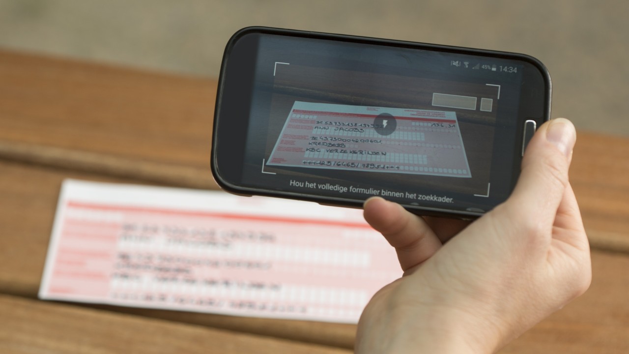 Papieren overschrijving scannen en betalen - KBC Bank & Verzekering