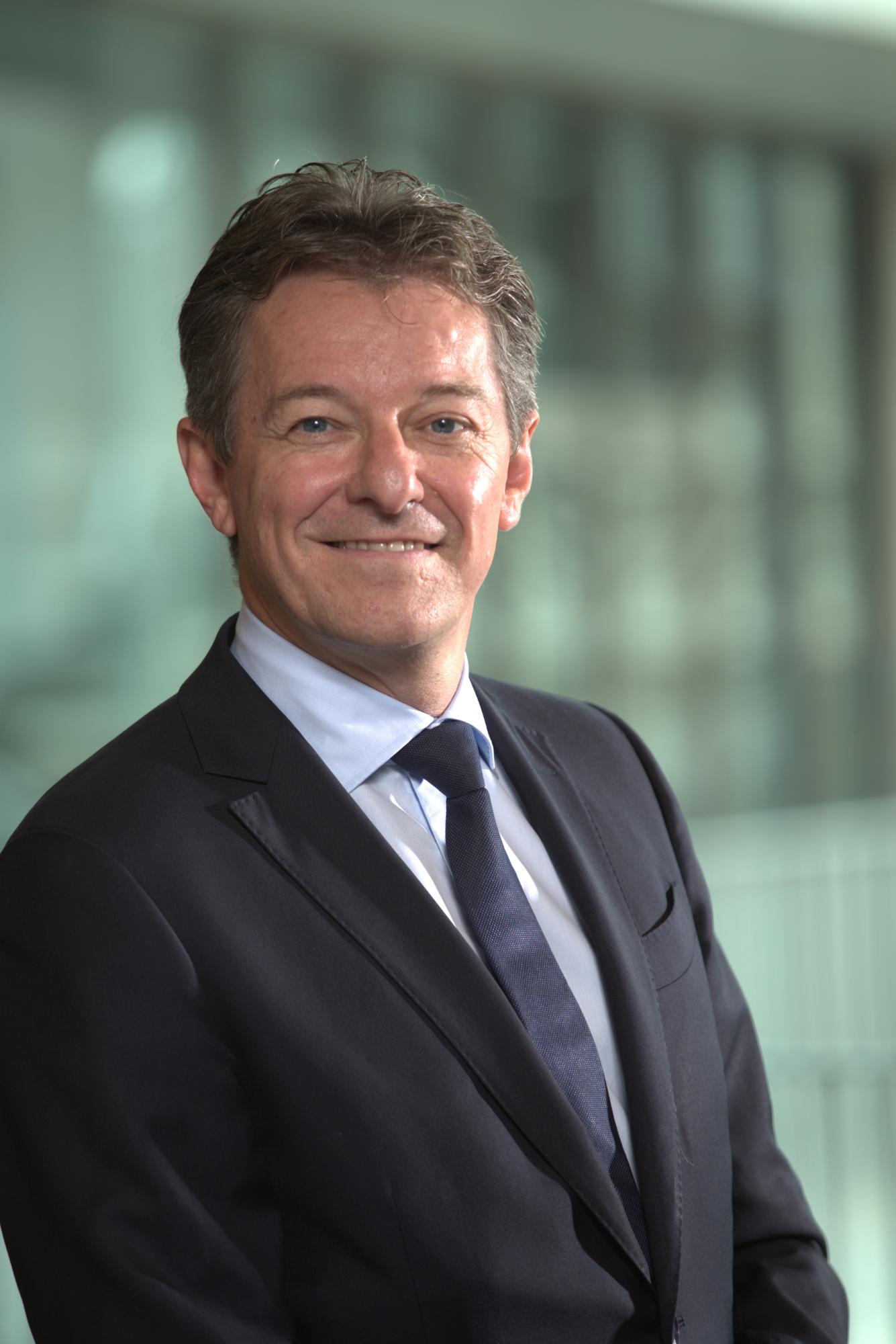 Interview met Johan Thijs van KBC Groep en Frederik Vandepitte van Cera ...