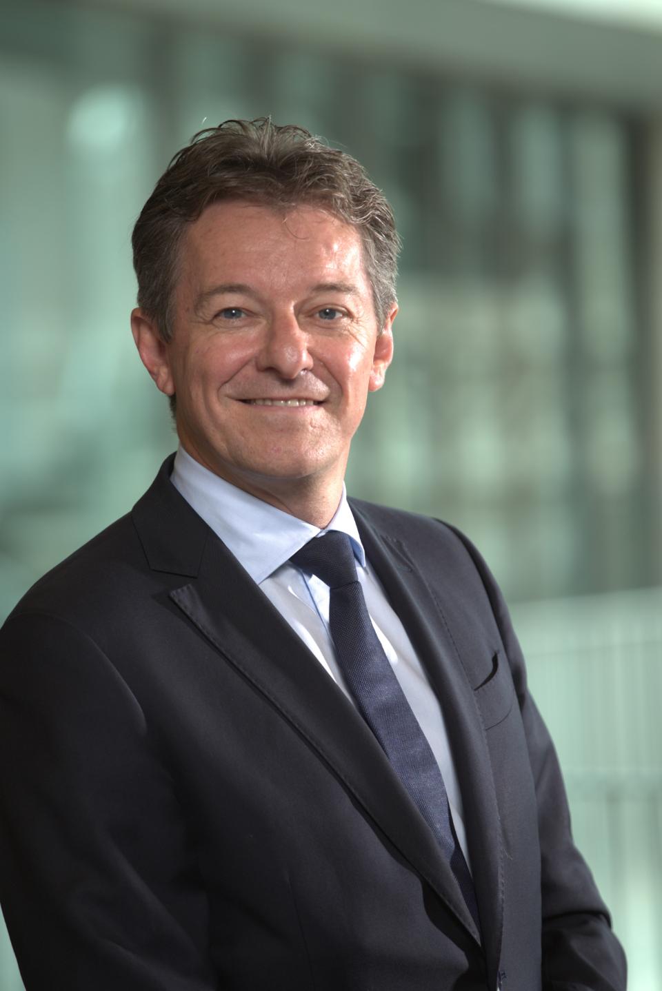 Interview met Johan Thijs van KBC Groep en Frederik Vandepitte van Cera ...